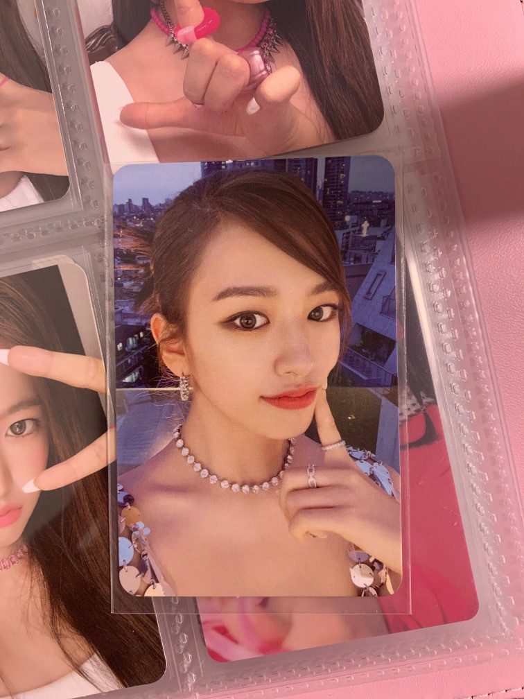 wts ive yujin afterlike red ver album pc yujin wonyoung leeseo rei gaeul liz, Hobbies & Toys ...