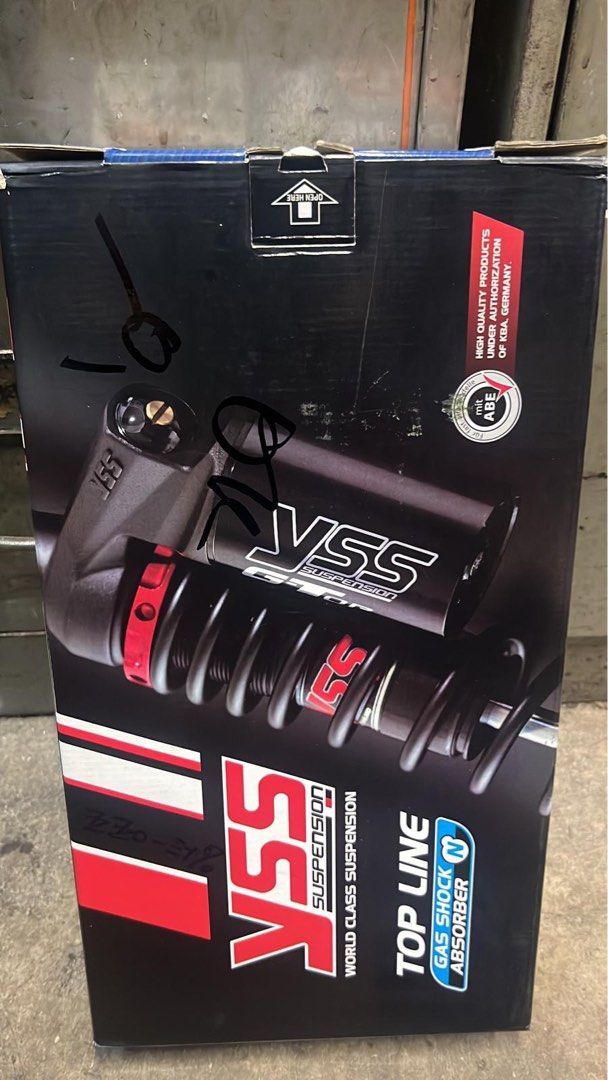 YSS G SPORT SUSPENSION YAMAHA XMAX 300/250, Motorcycles, Motorcycle ...