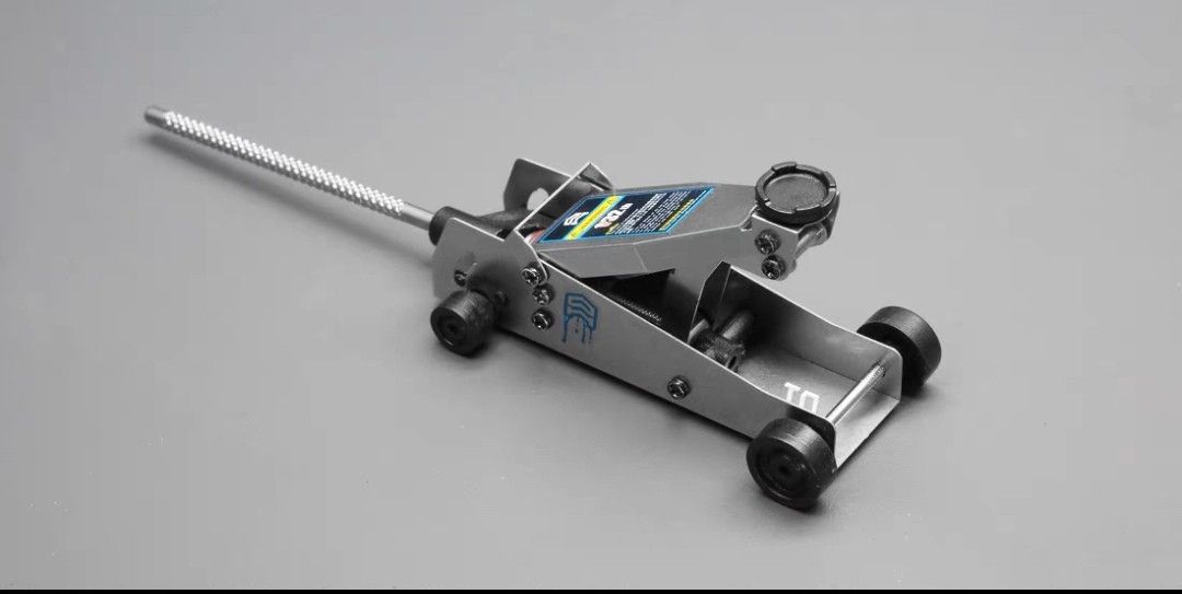 1/32 mini DIY screw Jack, Hobbies & Toys, Toys & Games on Carousell
