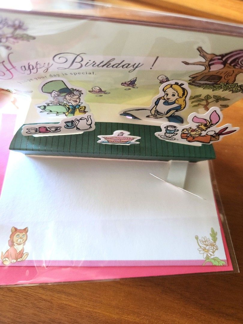 全新 Disney Alice 生日咭 Birthday Card, 興趣及遊戲, 手作＆自家設計, 文具及工藝 - 畫作及印刷品 ...