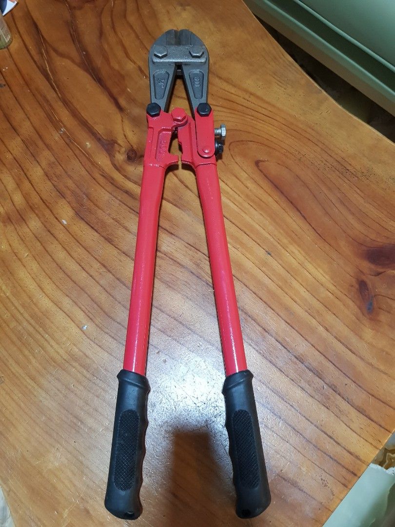 Big clamp with lever, Furniture & Home Living, Home Improvement ...