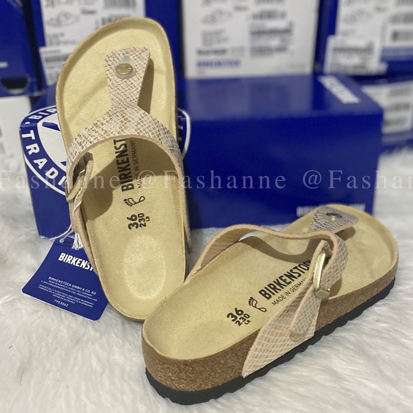 Birkenstock Gizeh Leather Python White, Women's Fashion, Footwear ...