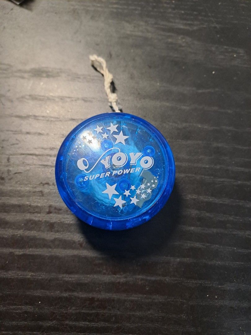 Blue Yoyo, Hobbies & Toys, Toys & Games on Carousell