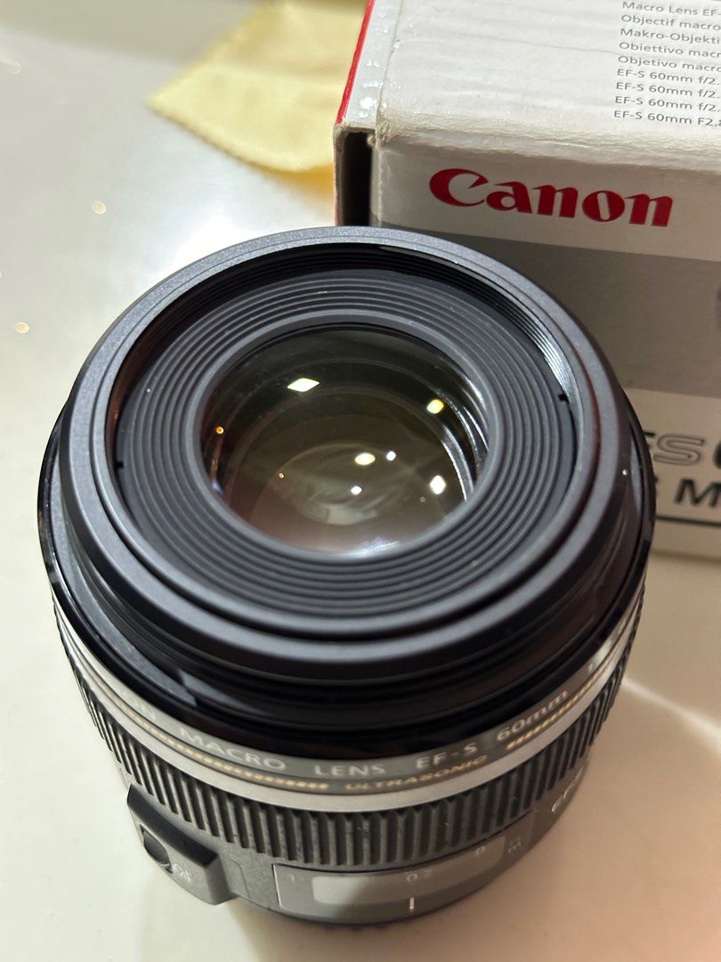 Canon 60mm EFS f2.8 Micro USM Lens, Photography, Lens & Kits on Carousell
