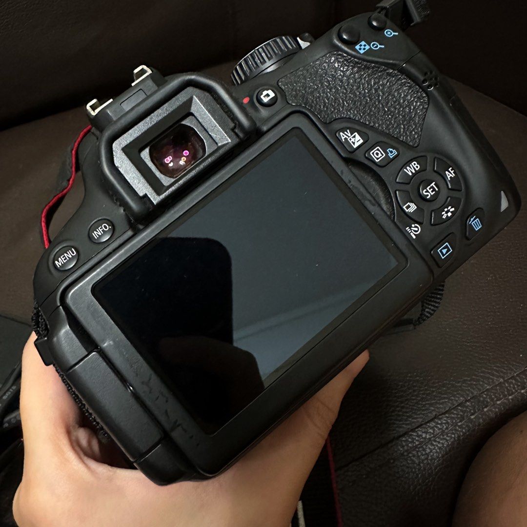 Canon EOS 650D DSLR, Photography, Cameras on Carousell
