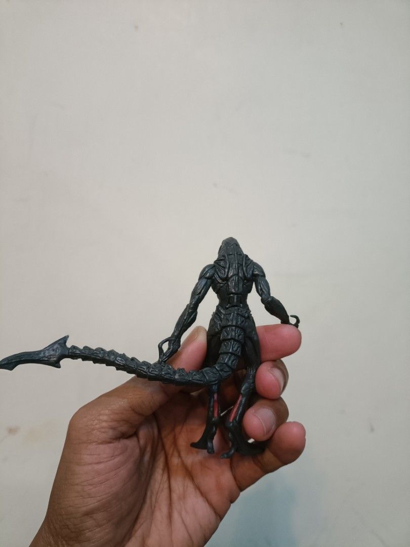 Capcom Resident Evil 4 Verdugo Figure Hobbies And Toys Toys And Games On