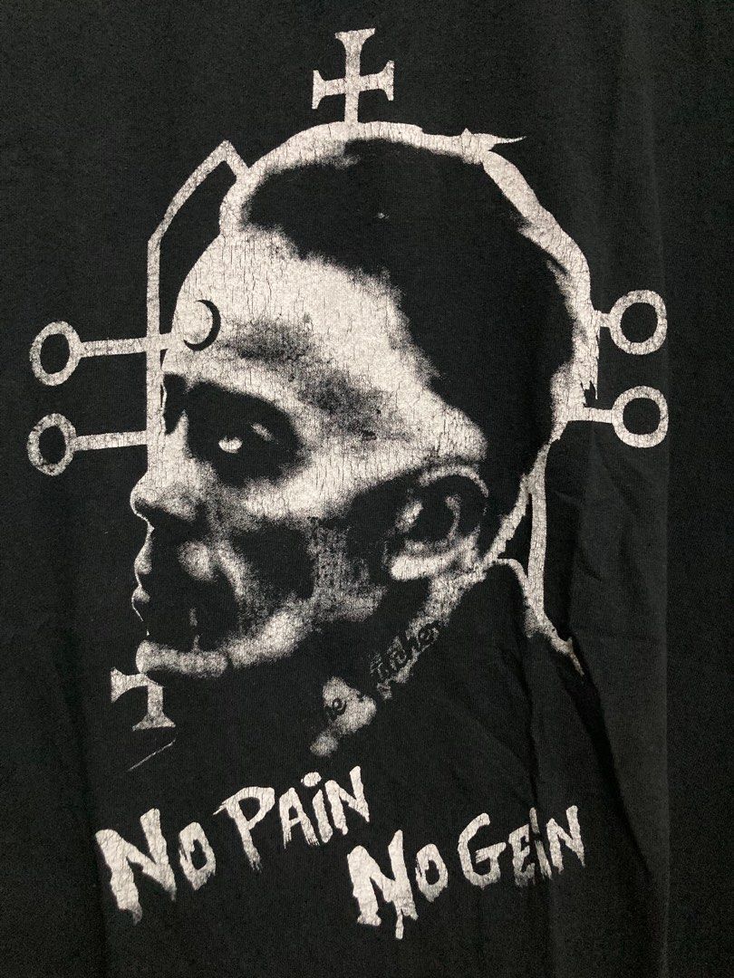 Ed Gein " No Pain No Gein " zombie shirt, Men's Fashion, Activewear on ...
