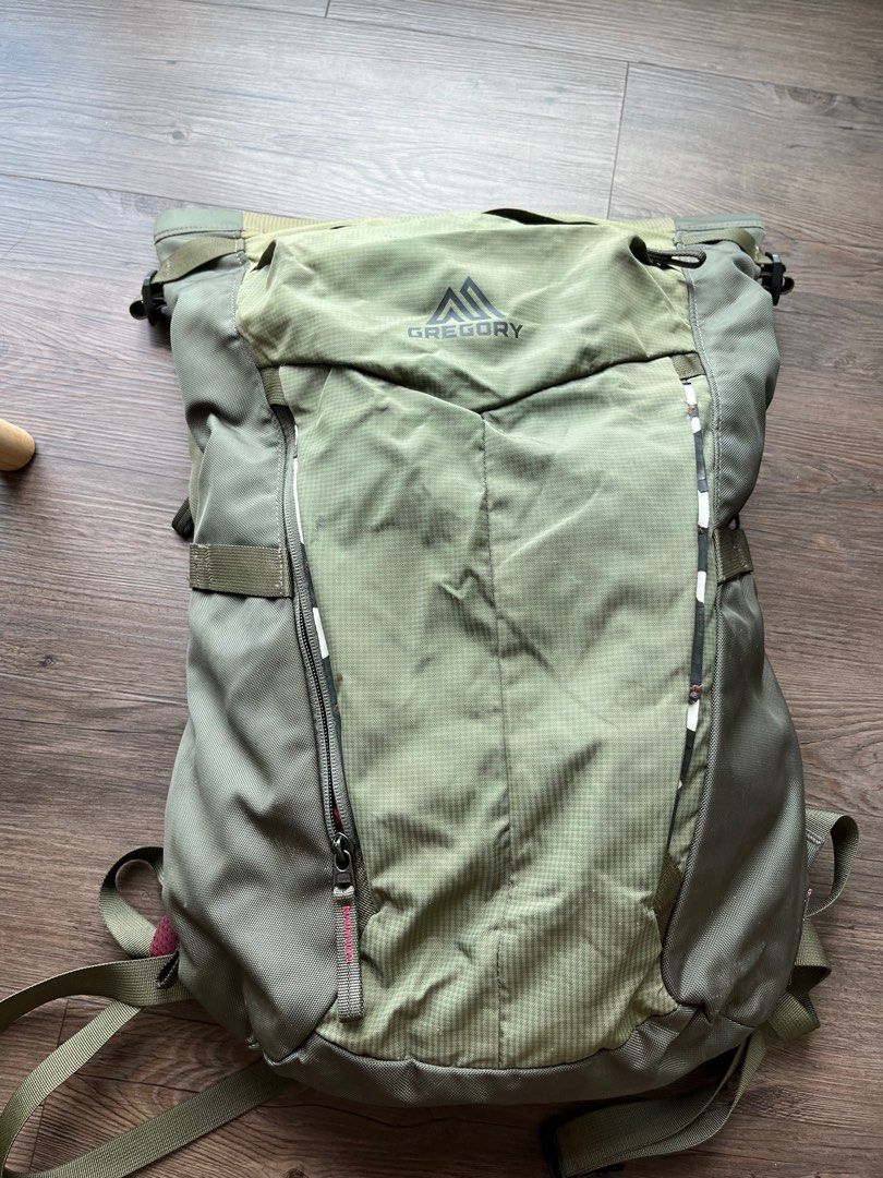 Gregory backpack, Men's Fashion, Bags, Backpacks on Carousell