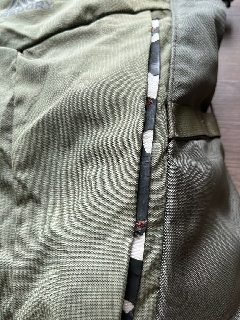 Gregory backpack, Men's Fashion, Bags, Backpacks on Carousell
