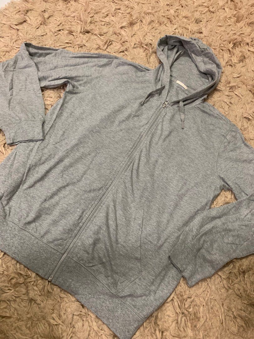 Gu Uniqlo Sweaters Hoddies, Women's Fashion, Tops, Longsleeves on Carousell