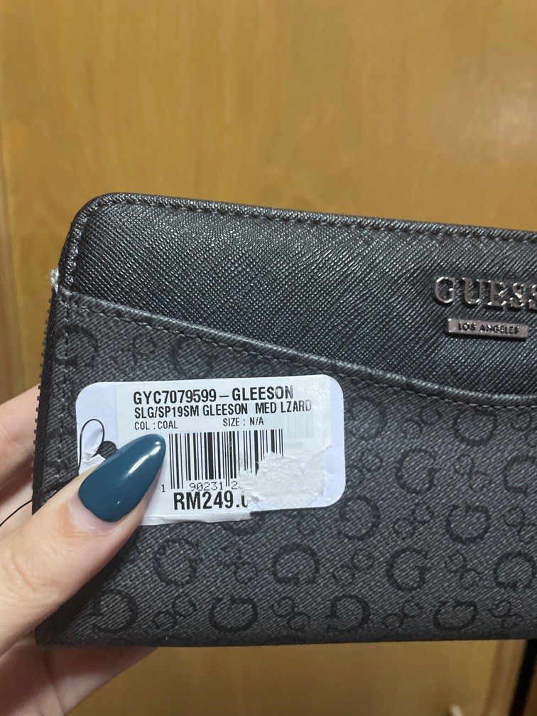 Guess wallet, Women's Fashion, Bags & Wallets, Wallets & Card Holders ...