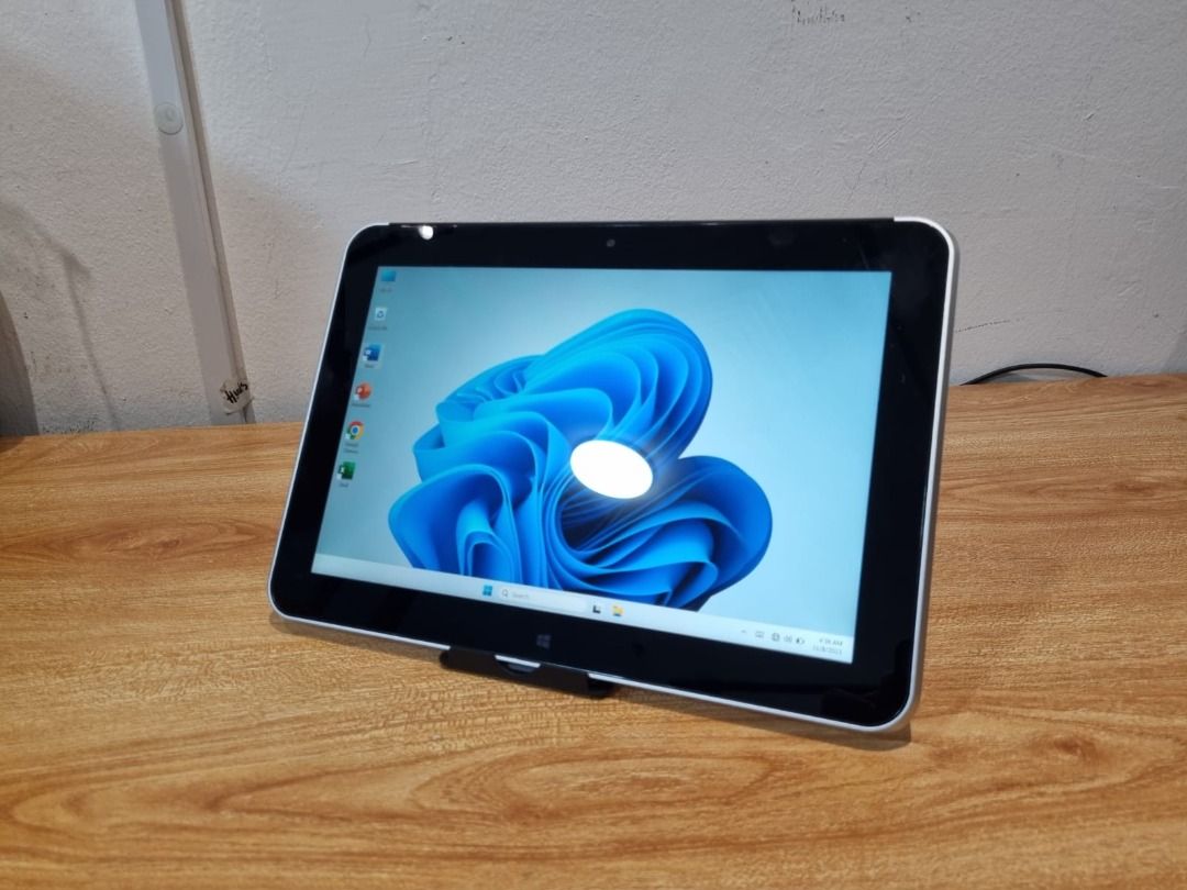 HP 2 in 1 Laptop + Tablet - Free MS Office Pre-Installed - Fast Boot Up ...