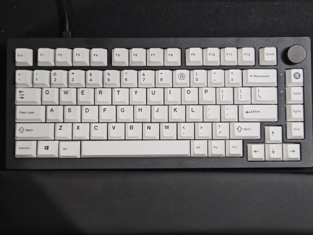 KEYCAPS ONLY - PBT Cherry BOW Black on White Keycaps MISSING KEY 9 ...