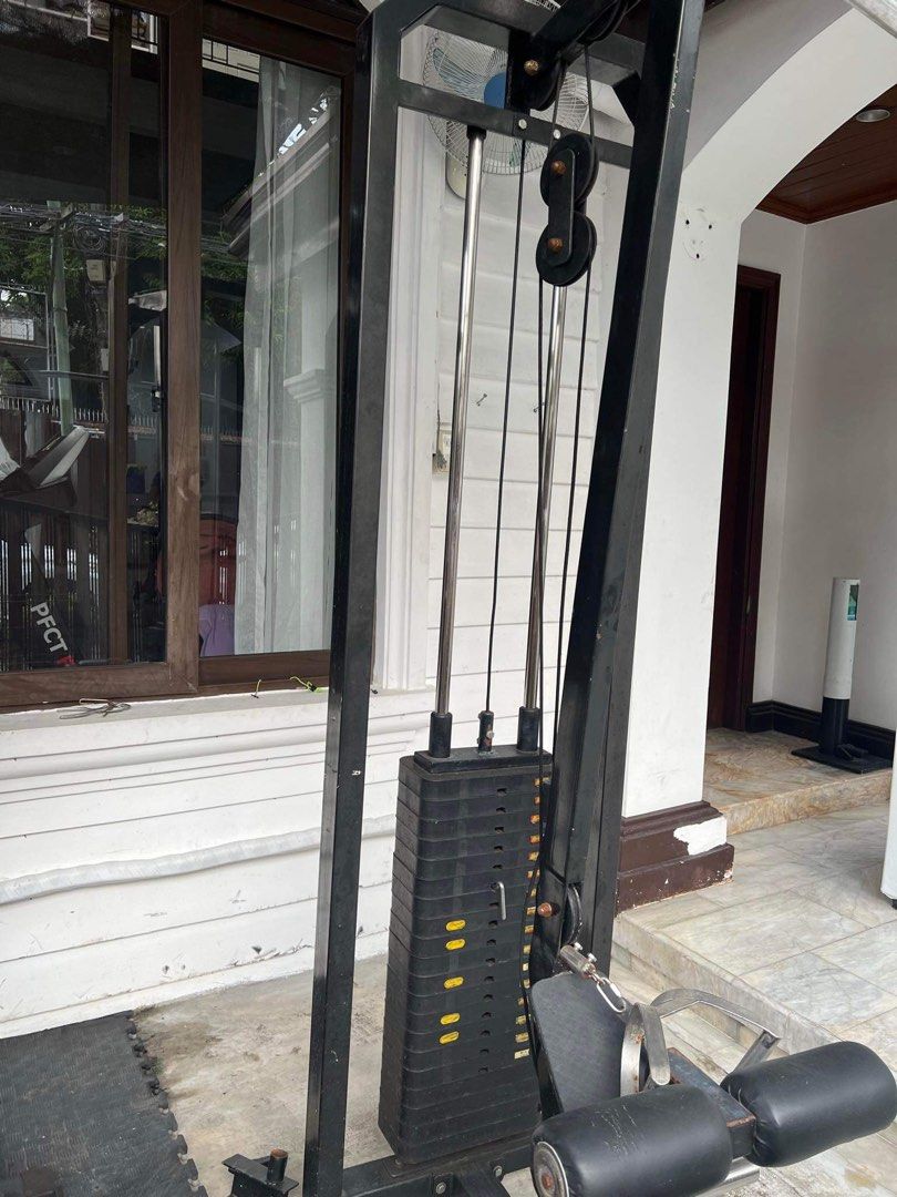 Lat Pulldown Machine, Sports Equipment, Exercise & Fitness, Cardio ...