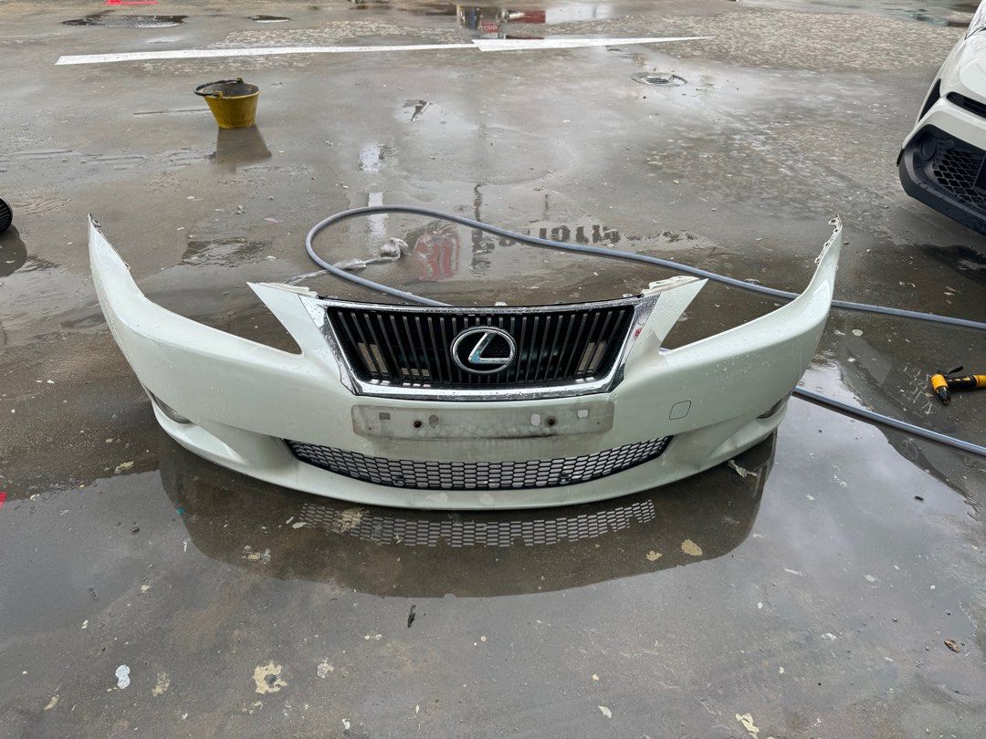 Lexus IS250 front bumper, Car Accessories, Accessories on Carousell