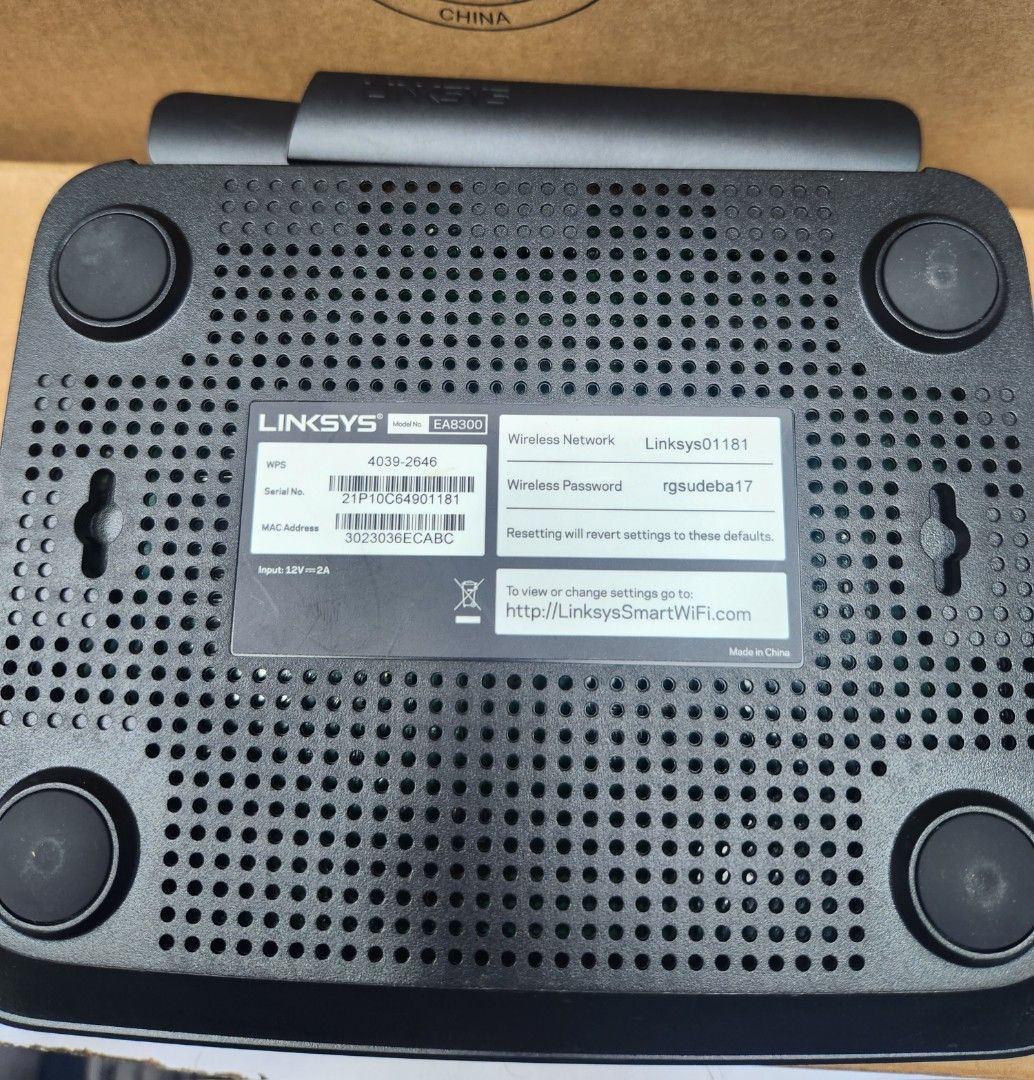 Linksys EA8300 Max-Stream AC2200 Tri-Band Wi-Fi Router., 電腦＆科技, 電腦周邊及配件 ...