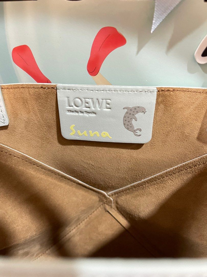 LOEWE x Suna Fujita Penguin Mini Puzzle Fold Tote in Shiny Calfskin, Women's Fashion, Bags ...
