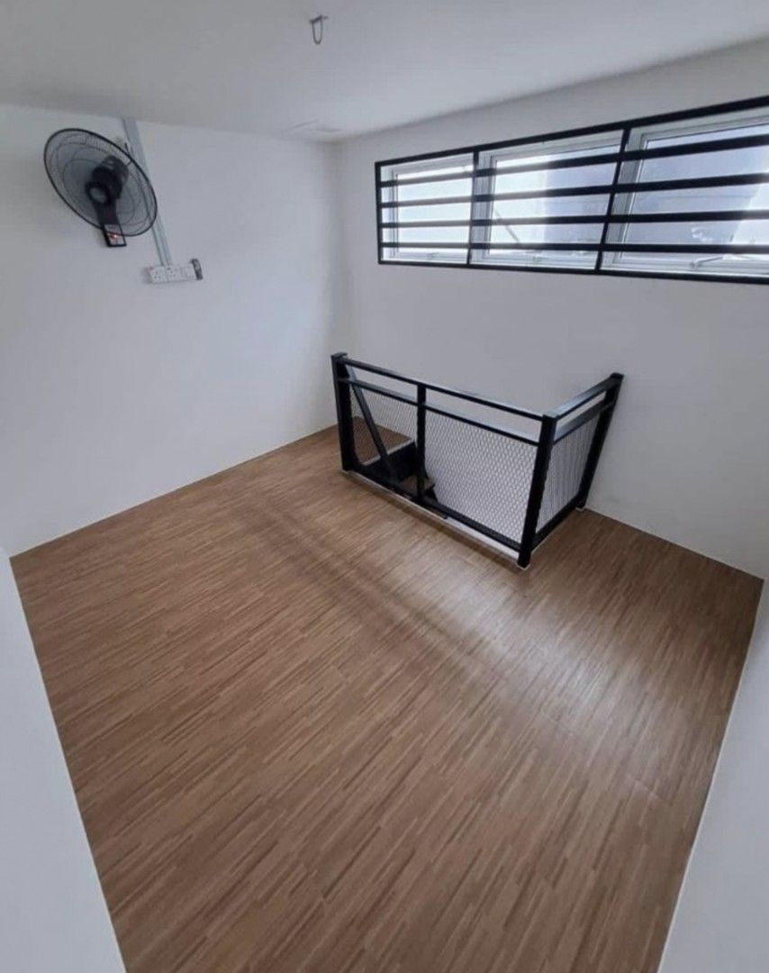 LOFT AREA , EXTRA ROOM, SURAU , MINI OFFICE, Furniture & Home Living ...
