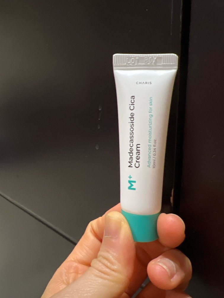 M+ cica cream charis, Kesehatan & Kecantikan, Kulit, Sabun & Tubuh di ...