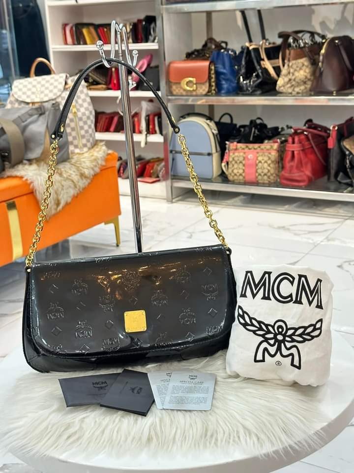 ️MCM Monogram Visetos Black Baguette Shoulder Bag, Luxury, Bags ...