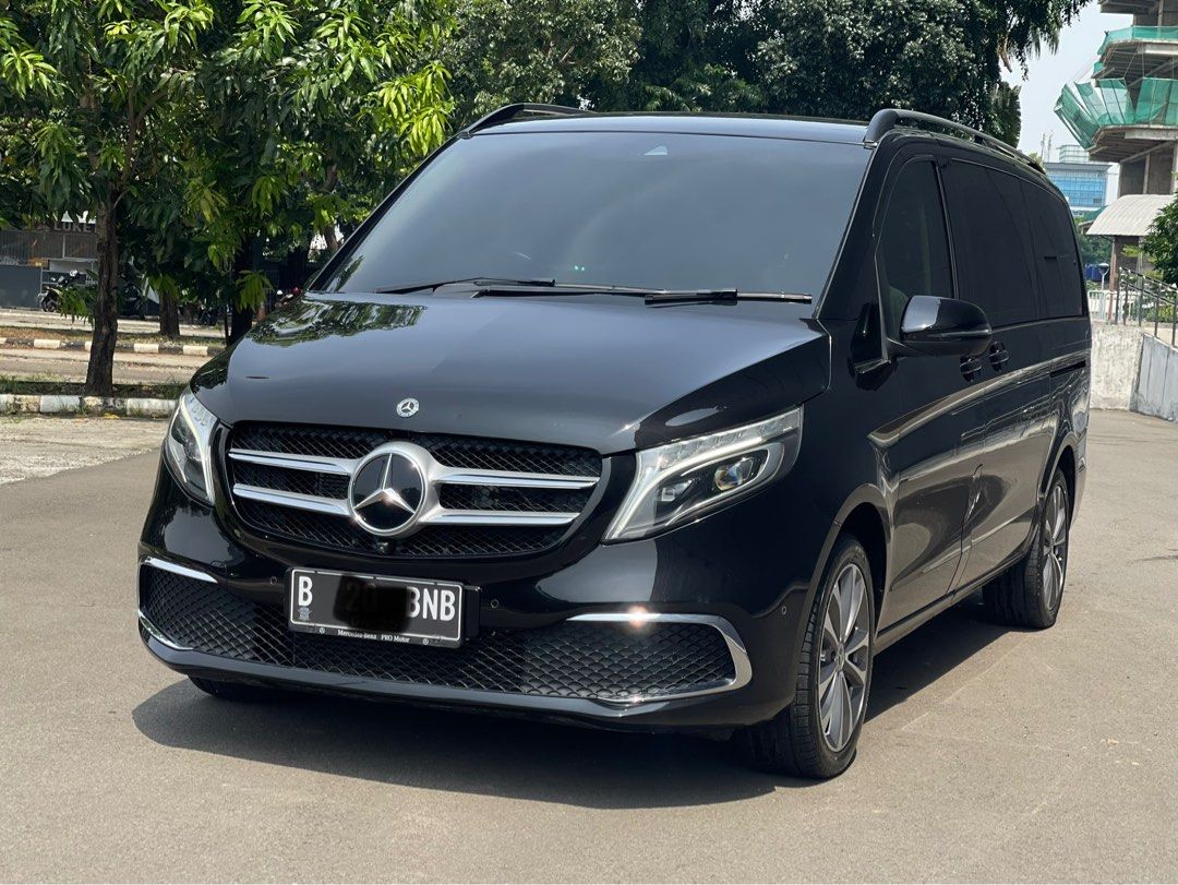 MPV SUPER MEWAH!! MERCY V260 AT HITAM 2019, Mobil & Motor, Mobil untuk Dijual di Carousell