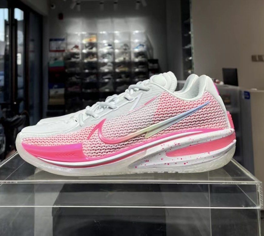 Nike GT Cut 1 乳癌, 他的時尚, 鞋類, 運動鞋、球鞋在旋轉拍賣
