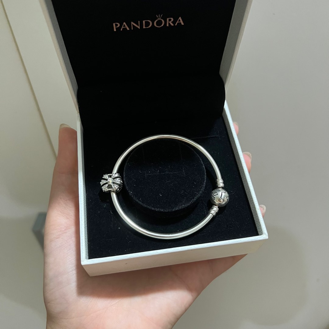 pandora bangle, Women's Fashion, Jewelry & Organisers, Bracelets on ...