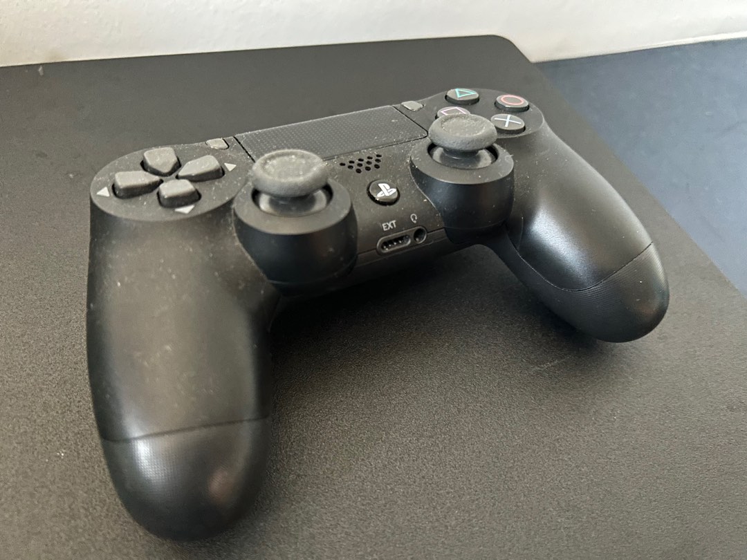 PS4 controller original, Video Gaming, Video Game Consoles, PlayStation ...