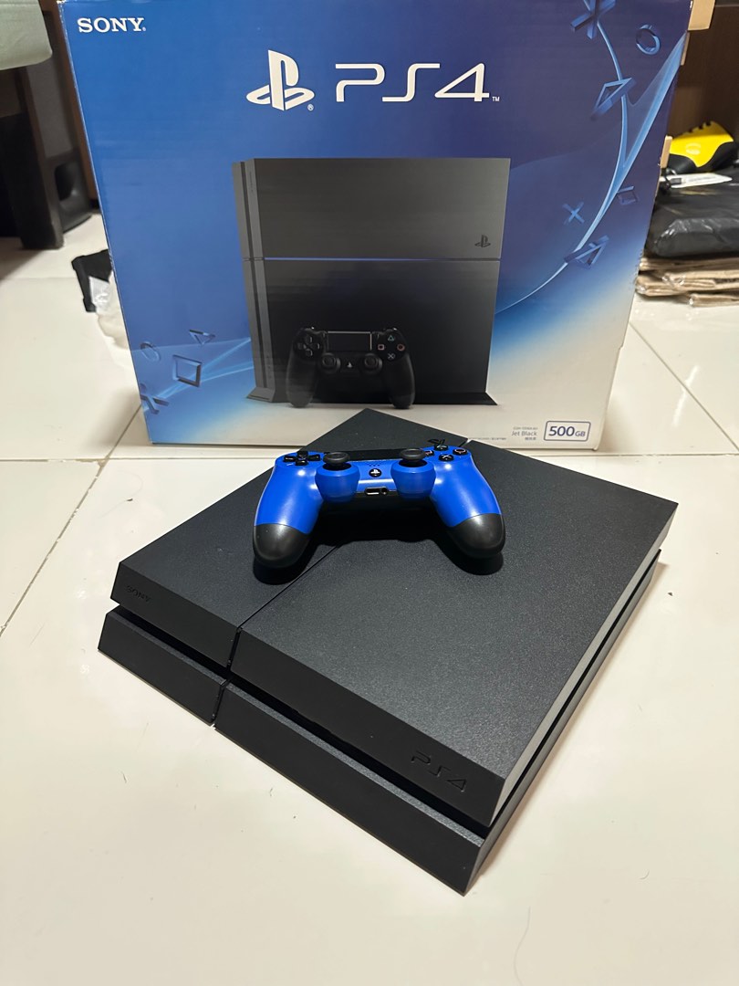 PS4 OG Matte Version with box, Video Gaming, Video Game Consoles ...