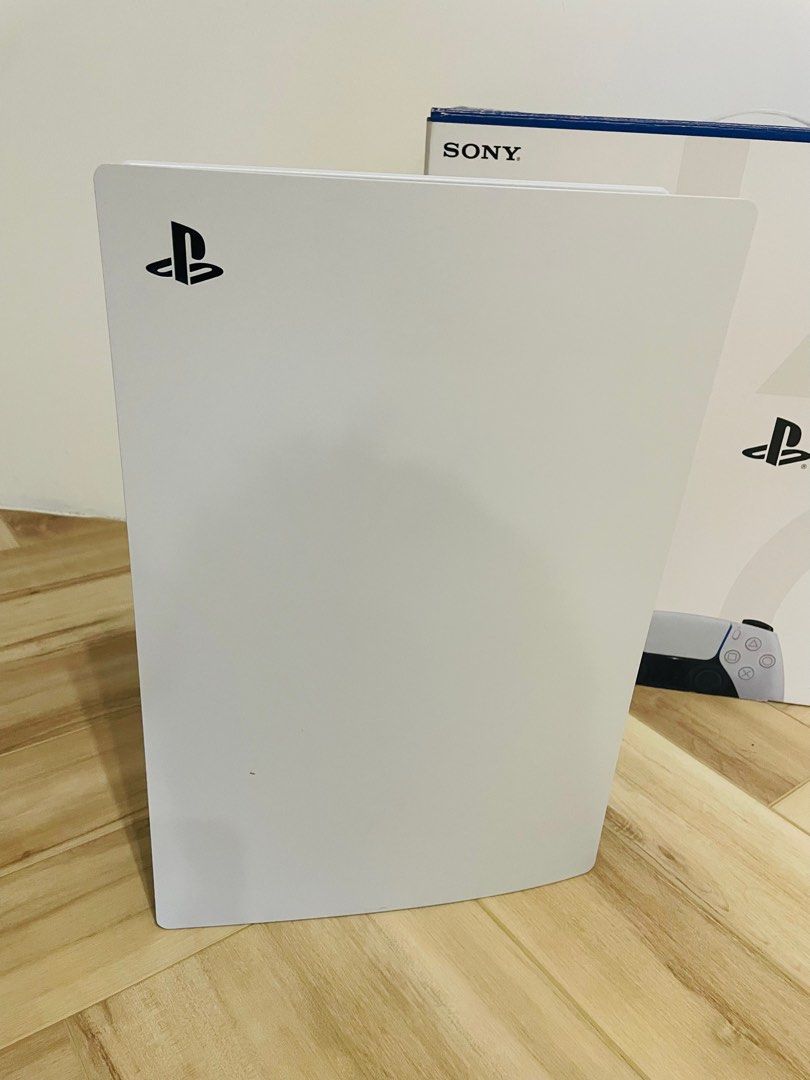 PS5 CFI-1018A 二手 面交, 電玩遊戲相關, 電玩主機, PlayStation在旋轉拍賣
