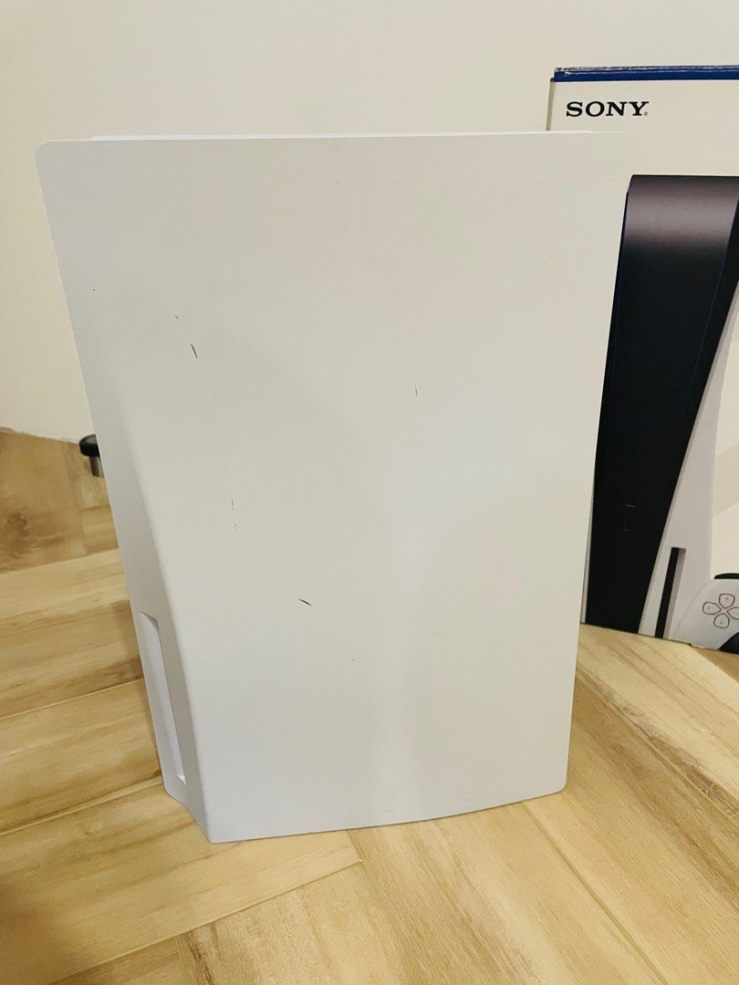 PS5 CFI-1018A 二手 面交, 電玩遊戲相關, 電玩主機, PlayStation在旋轉拍賣