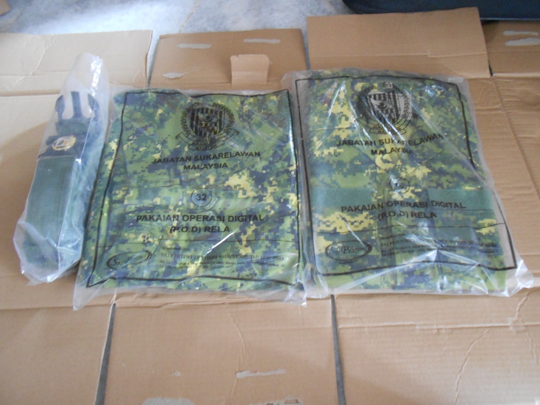 RELA Uniform (Saiz Baju 15 dan Seluar 32), Everything Else, Others on ...