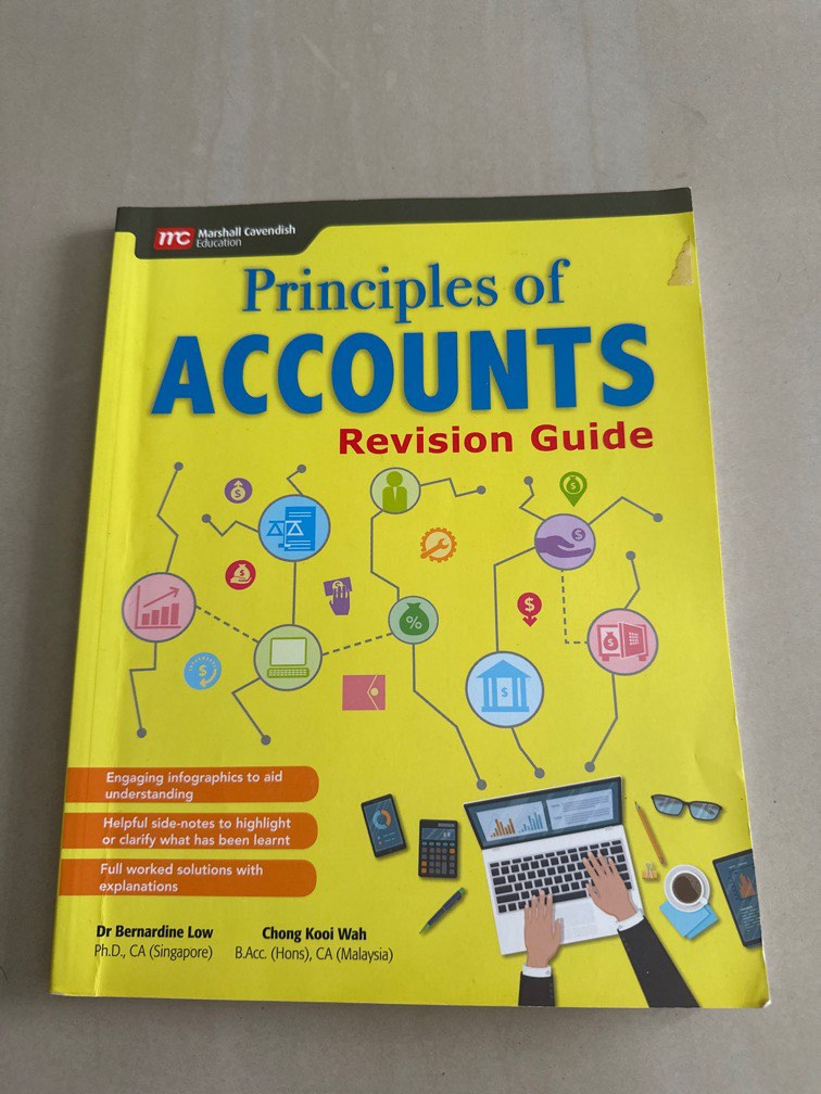 Revision book, Hobbies & Toys, Books & Magazines, Textbooks on Carousell