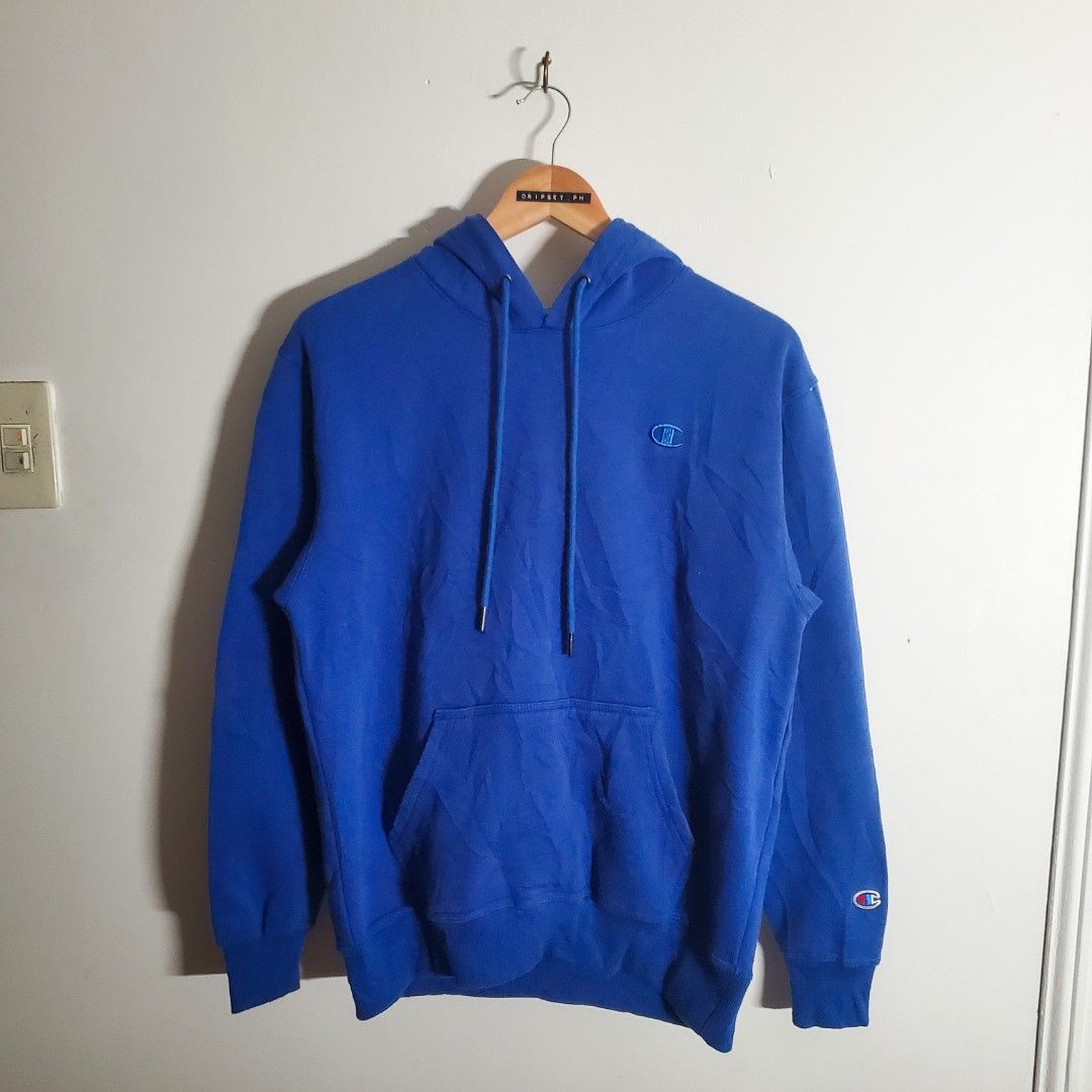 Royal Blue Champion Hoodie, Men's Fashion, Coats, Jackets and Outerwear ...