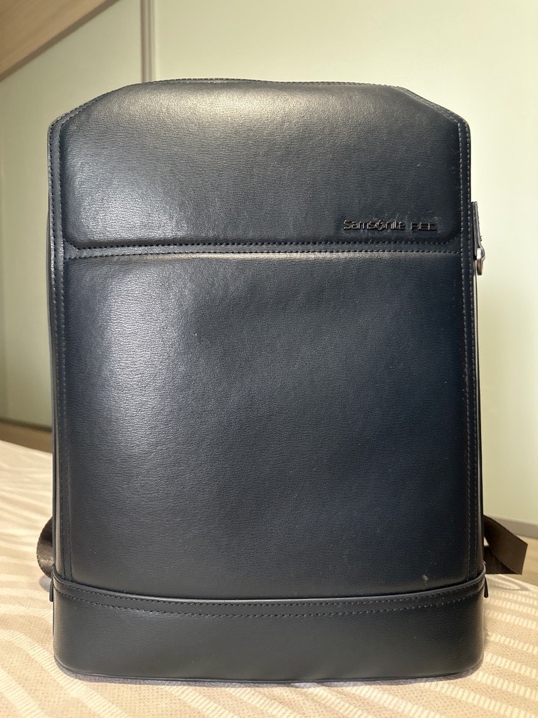 Samsonite RED Brayden Backpack (Navy), Men's Fashion, Bags, Backpacks ...