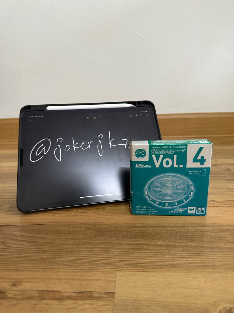 S.H.Figuarts Kamen Rider Drive Funky Spike Set, Hobbies & Toys, Toys ...