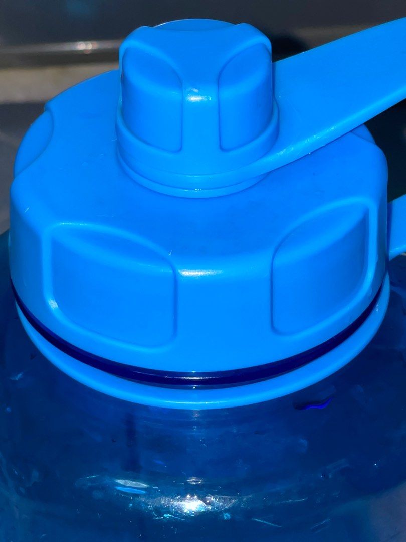 Simple solid 3L water bottle, Furniture & Home Living, Kitchenware ...