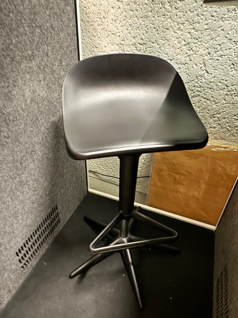 Single Pax Privacy Booth, Computers & Tech, Office & Business ...