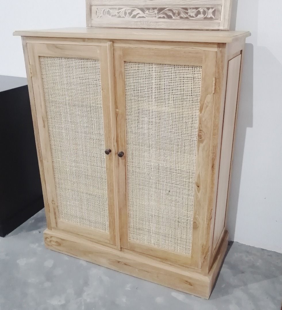 Solid Teak Wooden Shoe Cabinet Shoe Rack 2 Doors Louvre Design 2 ...