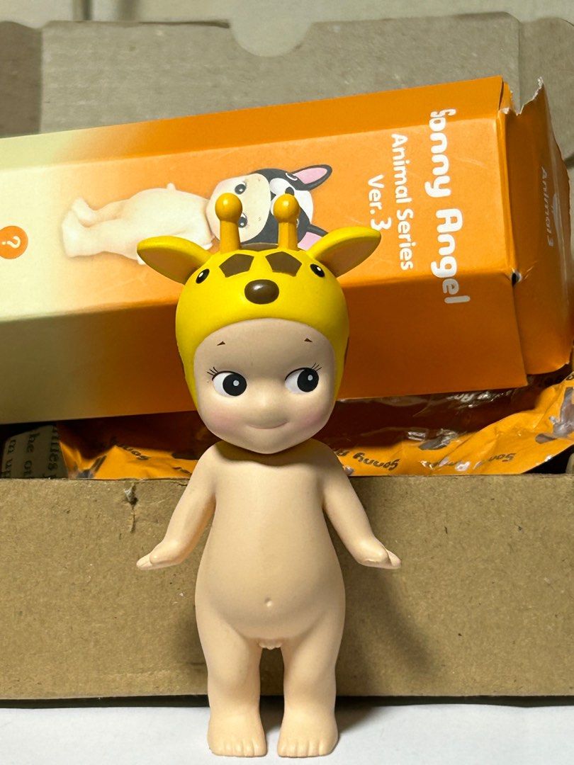 Sonny angel giraffe reg, Hobbies & Toys, Toys & Games on Carousell