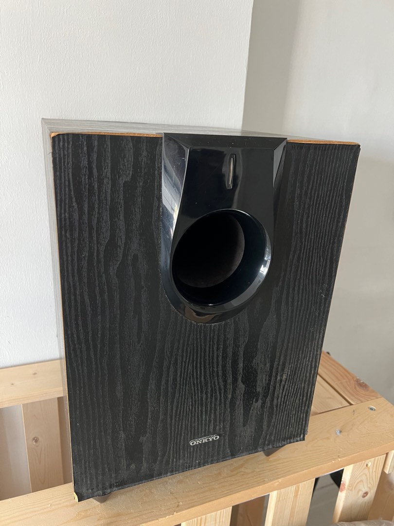 ONKYO Subwoofer SKW-580 for sale, Audio, Other Audio Equipment on Carousell