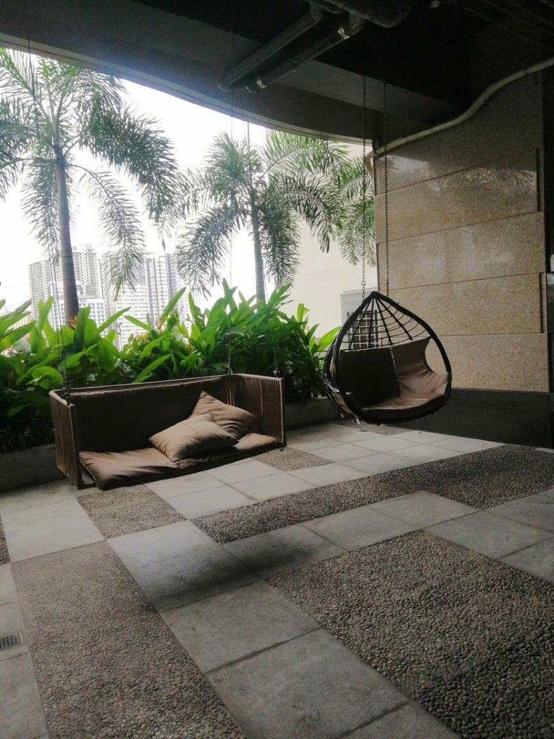 Studio Deluxe, R Square Residences, walking distance to DLSU Manila for ...