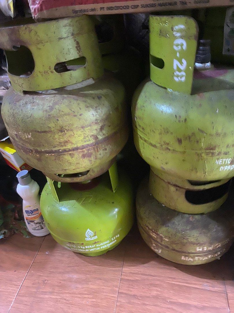 Tabung gas hijau, Perabotan Rumah di Carousell