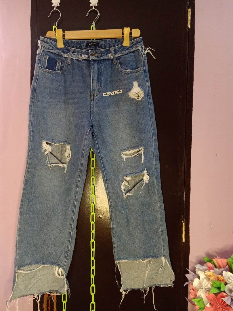 Tattered denim pants, Women's Fashion, Bottoms, Jeans on Carousell