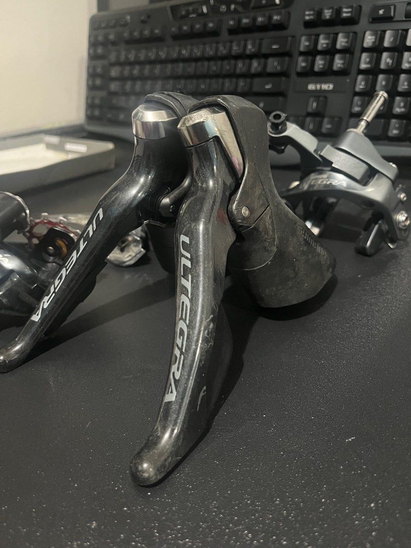 Ultegra R6800 Groupset, Sports Equipment, Bicycles & Parts, Bicycles on Carousell