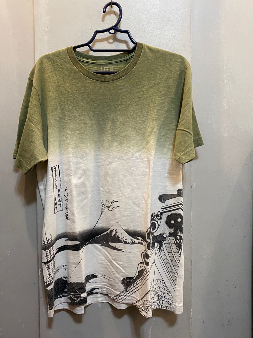 Uniqlo Shirt, Men's Fashion, Tops & Sets, Tshirts & Polo Shirts on ...