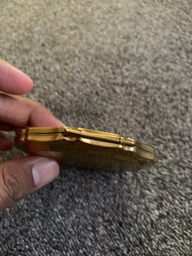 Vintage Gold Stratton England compact, Women's Fashion, Jewelry ...