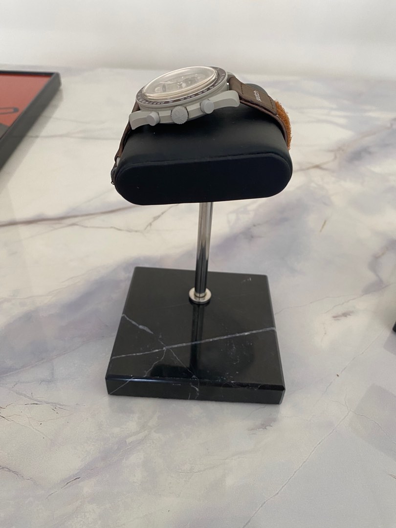 Watch stand, Luxury, Watches on Carousell