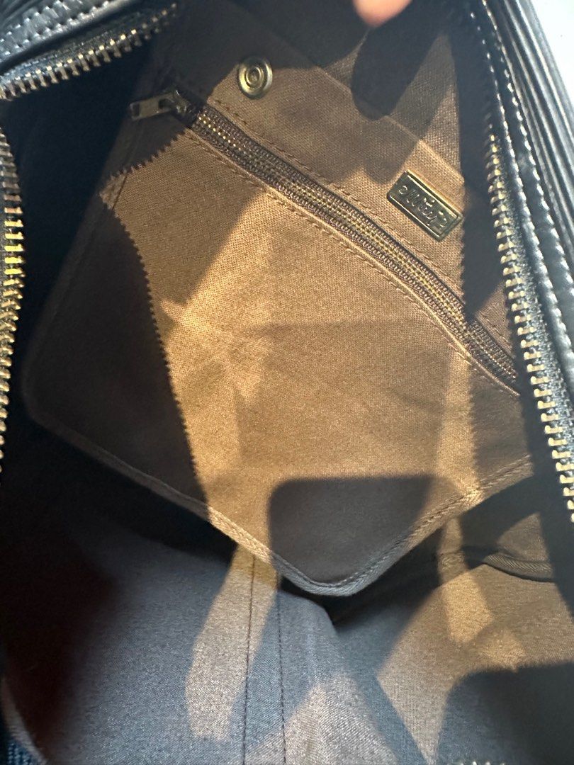 Why Travel Bag, Luxury, Bags & Wallets on Carousell