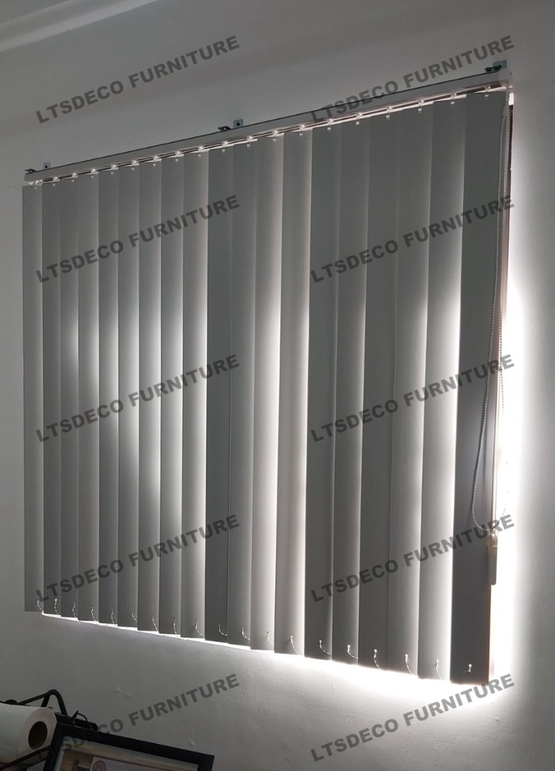 WINDOW BLINDS OFFICE PARTITION, Furniture & Home Living, Office ...